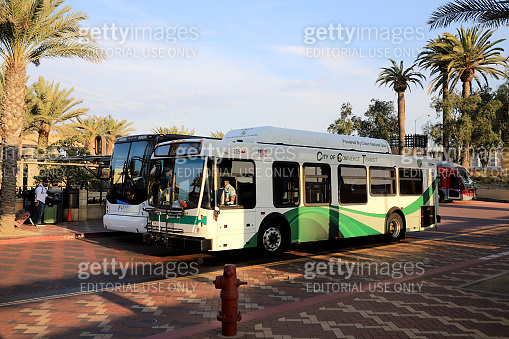 City of Commerce Transit - Citadel Express Shuttle Bus arriving at Los ...