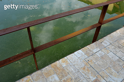 stone marl walls with stone cladding by the pool, ponds, fire tanks ...