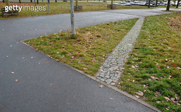 abbreviation of rectangularly connected park paths. so that people ...