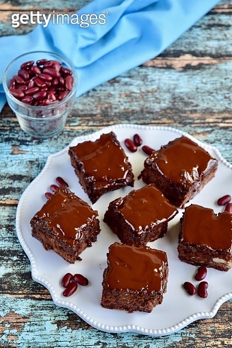 Vegan gluten free kidney bean chocolate brownies (1303501144) - 게티이미지뱅크