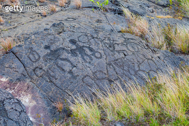 Pu‘uloa Petroglyphs Big island Hawaii 이미지 (1355533128) - 게티이미지뱅크