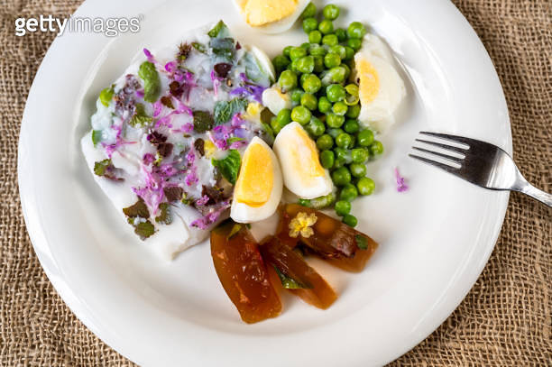 Two kinds of salty flower apsic, pea and egg. 이미지 (1316612958) - 게티이미지뱅크