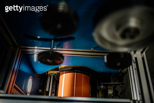 fiber optic cable dyeing machine, high voltage wire production. 이미지 ...