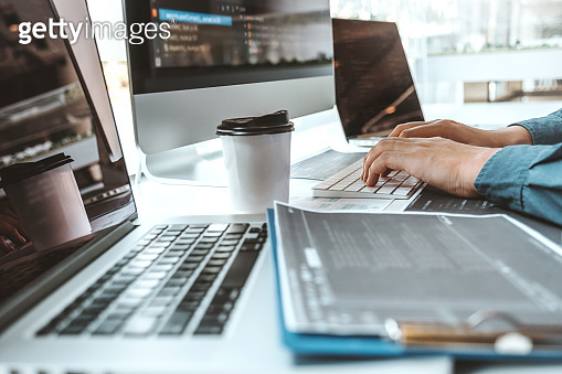 Developing programmer Development Website design and coding ...