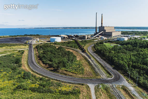Coal Power Generating Station 이미지 (1337469295) - 게티이미지뱅크