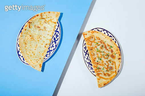 Traditional azerbaijan cuisine flat bread with herbs kutaby qutabi ...