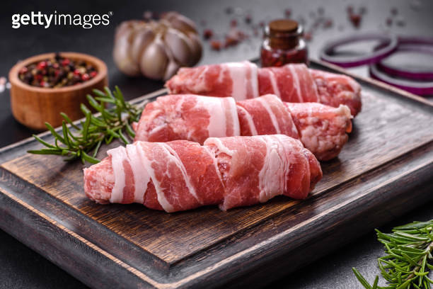 A delicious dish of pork mince wrapped with delicious pieces of bacon ...