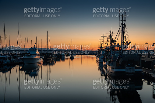 Sunset over Port Gardner Everett Washington 이미지 (1313501792) - 게티이미지뱅크