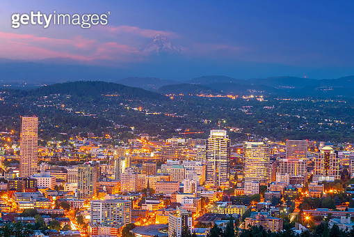 Portland city downtown skyline cityscape of Oregon, in USA 이미지 ...