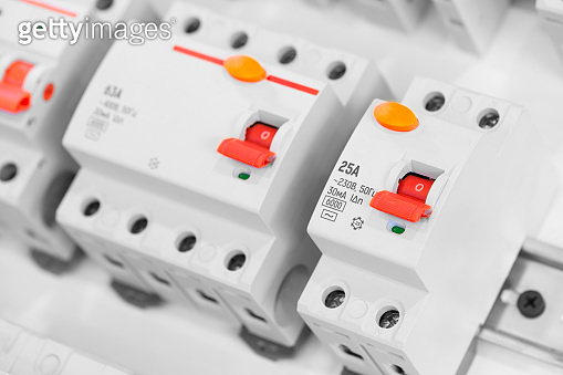 Automatic overload protection devices in the power supply network ...