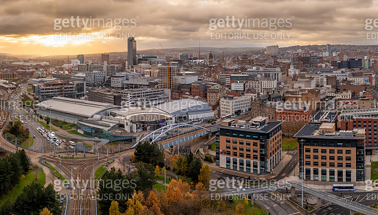 Aerial view of Ponds Forge swimming pool in a Sheffield cityscape ...