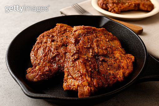 Neck Meat BBQ 이미지 (1413993568) - 게티이미지뱅크