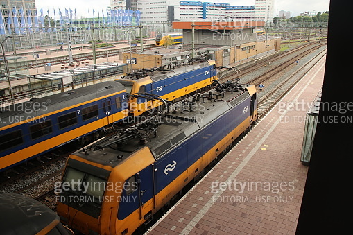 Traxx locomotive for the Intercity Direct as high-speed train between ...