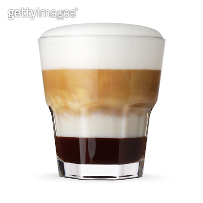 Glass of layered coffee mocha isolated on white. 이미지 (1428814000) - 게티이미지뱅크