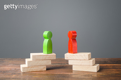 Green and red men meet for a treaty. Candidates Political Debate ...