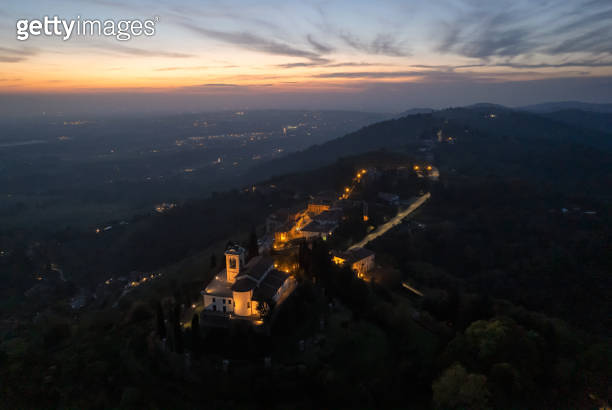 Aerial view of Montevecchia sanctuary and its hills at Dusk - Italy 이미지 ...