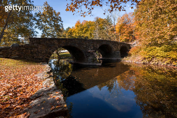 Stone Arch Bridge in Callicoon, NY, Catskill Mountains, surrounded by ...