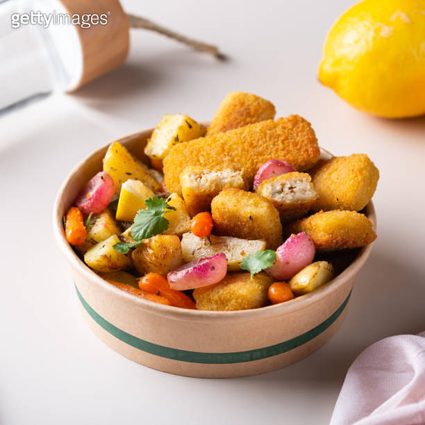 Vegan Plant based fish, fishless fingers with roasted vegetables 이미지 ...