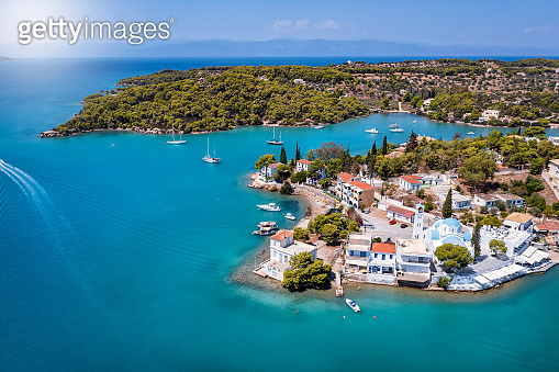 Aerial view of the town Porto Cheli, Peloponnese, Greece 이미지 ...