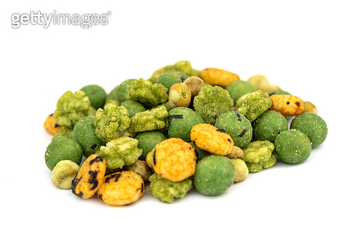 snack mix with rice crackers, nuts and peas with wasabi flavor ...