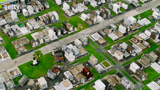 Birds Eye View of New Orleans Cemetery (1349198379) - 게티이미지뱅크