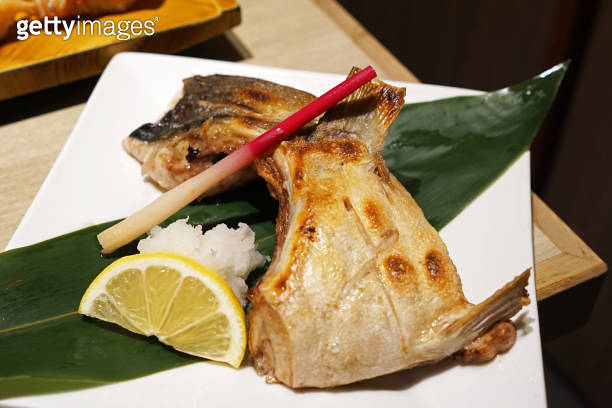 Hamachi Kama, Broiled and Braised Yellowtail fish collar 이미지 ...