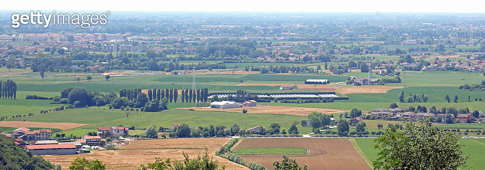 landscape of flatland called Padan Plain in Northern Italty with Farm ...