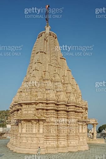 Shri Ajitnath Bhagwan Shwetamber Jain Derasar, Taranga Kheralu in ...