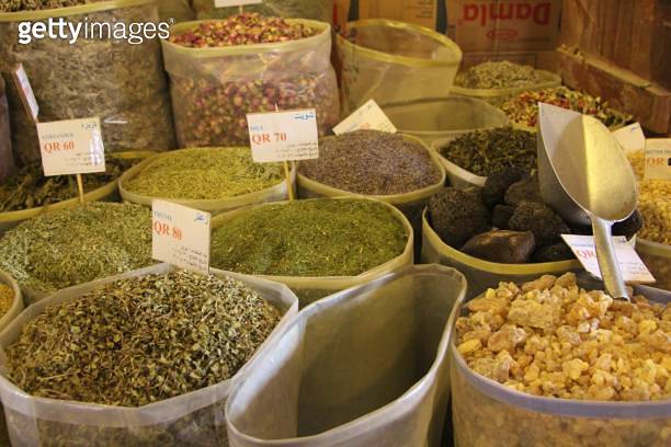 Qatar- Doha- Souq Waqif - traditional market- spices (1436977483) - 게티이미지뱅크