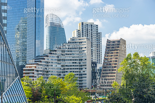 Residential buildings and Engie tower, the Tour T1, in La Defense ...