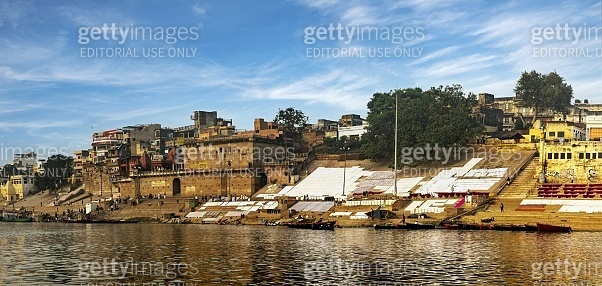 Raja Ghat in Varanasi, India 이미지 (1403331276) - 게티이미지뱅크