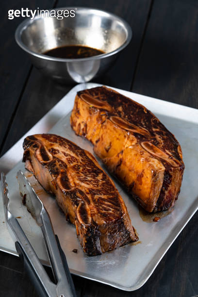 Korean marinated marbled prime short rib 이미지 (1367097490) - 게티이미지뱅크