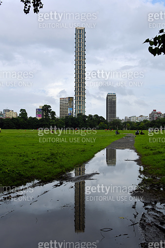 The 42 condominium complex, tallest building in Kolkata (Tata Center to ...