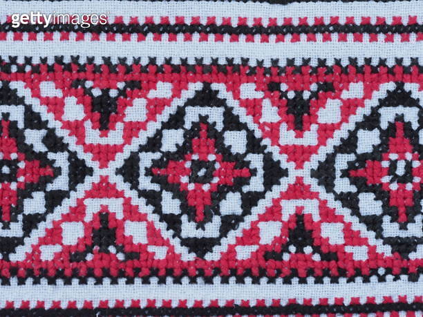 national patterns on the fabric of the moldovan costume (1370077450 ...