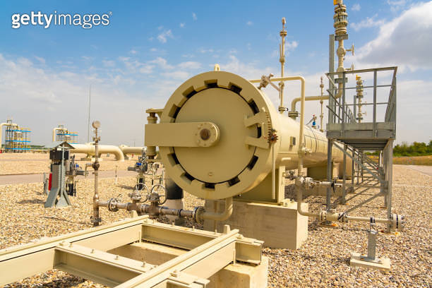 Gas equipment gas pipeline piston launch chamber front view of the ...