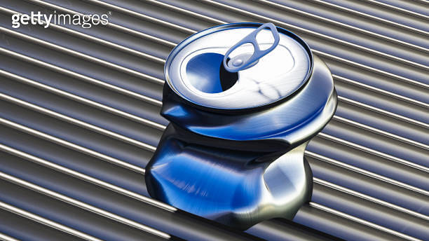 Crushed steel cans placed on steel pipes (1387802161) - 게티이미지뱅크