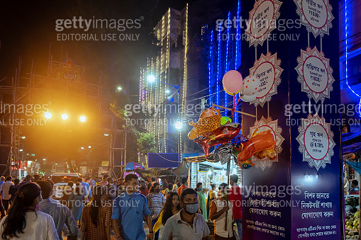 Huge welcome gate for Bagbazar Durga Puja, UNESCO Intangible cultural ...