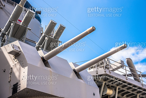 5-inch Guns and Missile Launcher 이미지 (1420032955) - 게티이미지뱅크