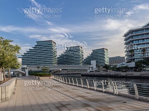Apartment buildings of the Al Bandar neighbourhood 이미지 (1444153466 ...