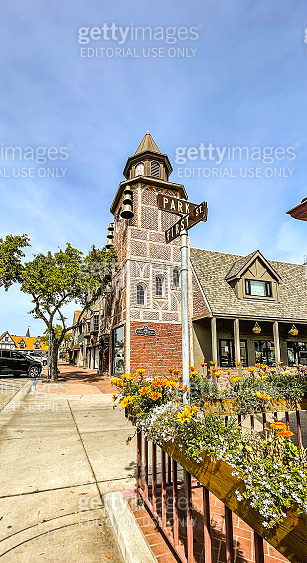 The view from park and first street in Solvang California in March 이미지 ...