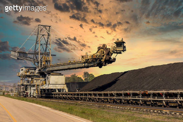 Coal excavation on the surface mine, Coal Mining and processing ...