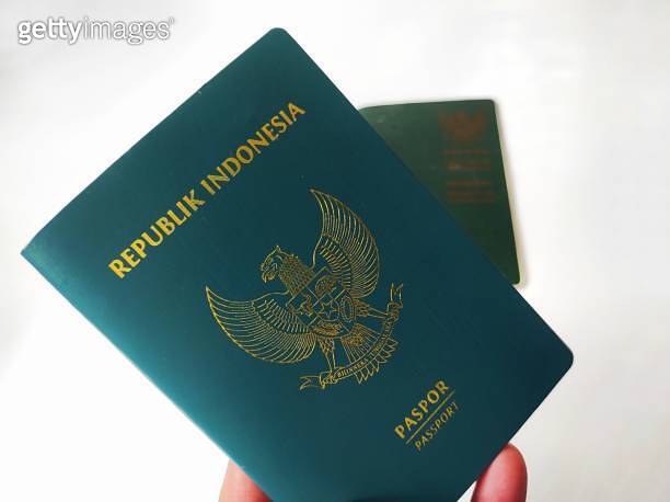 New Green Pasport of Republic of Indonesia 이미지 (1407647511) - 게티이미지뱅크