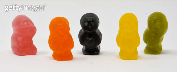 A close up photo of a Group of Jelly babies 이미지 (1371482509) - 게티이미지뱅크