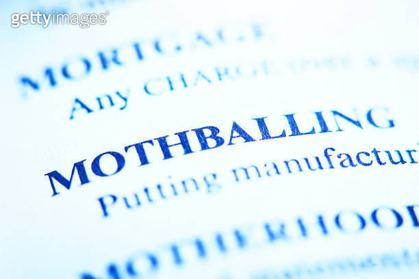 Mothballing defined in a business dictionary (1391212359) - 게티이미지뱅크