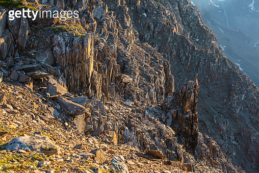 Awesome sunny mountain view from cliff at very high altitude. Scenic ...