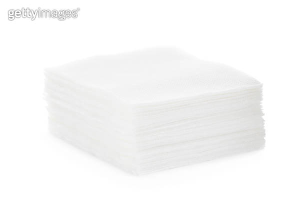 Stack of paper tissues on white background 이미지 (1369136638) - 게티이미지뱅크