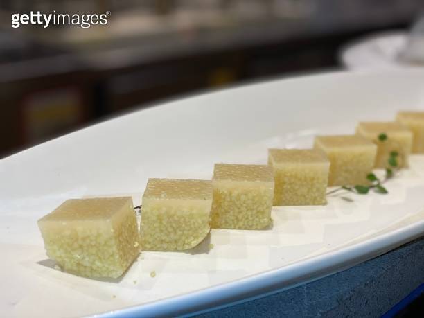 Chinese food millet jelly 이미지 (1362359965) - 게티이미지뱅크