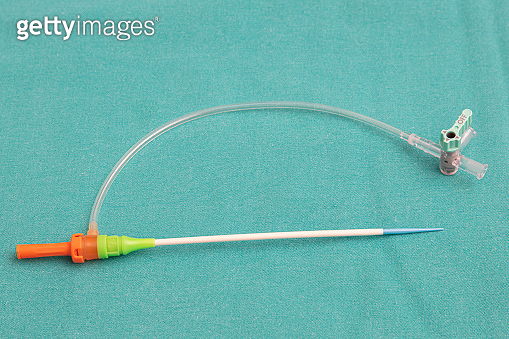 Introducer Transradial Kit, Introducer Sheath. Cannula sheath for ...