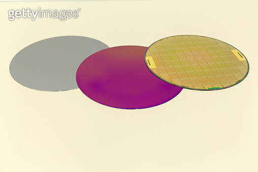 Silicon Wafers three types -empty grey wafer,purple wafer with SiO film ...