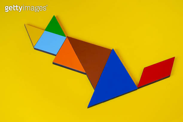 Tangram cat, top view of tangram animal cat, lay down, isolated on ...